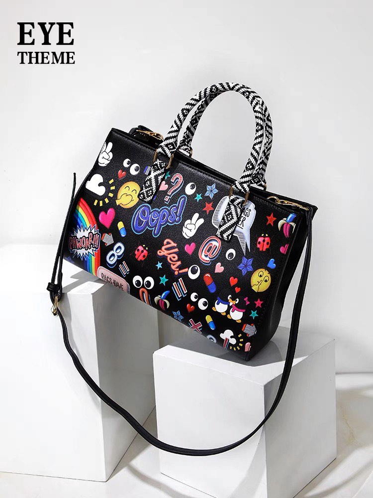 Eye Theme Tote Bag, Women's Fashion, Bags & Wallets, Tote Bags on Carousell