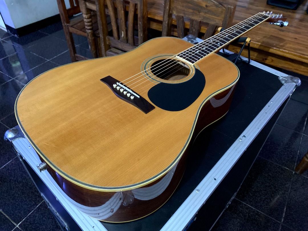 Fender Starcaster Acoustic Guitar, Hobbies & Toys, Music & Media, Musical Instruments on Carousell