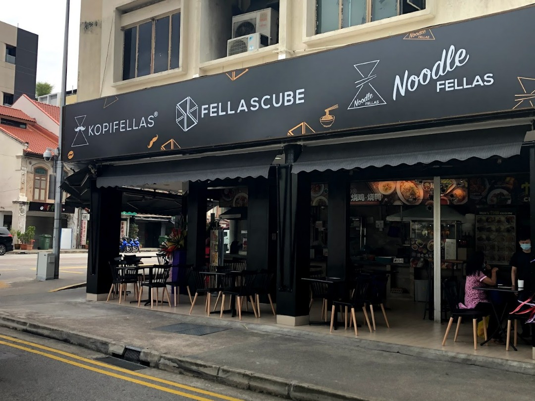 Food stall for rent at Kopifellas coffee shop Geylang Lorong 24, Food ...