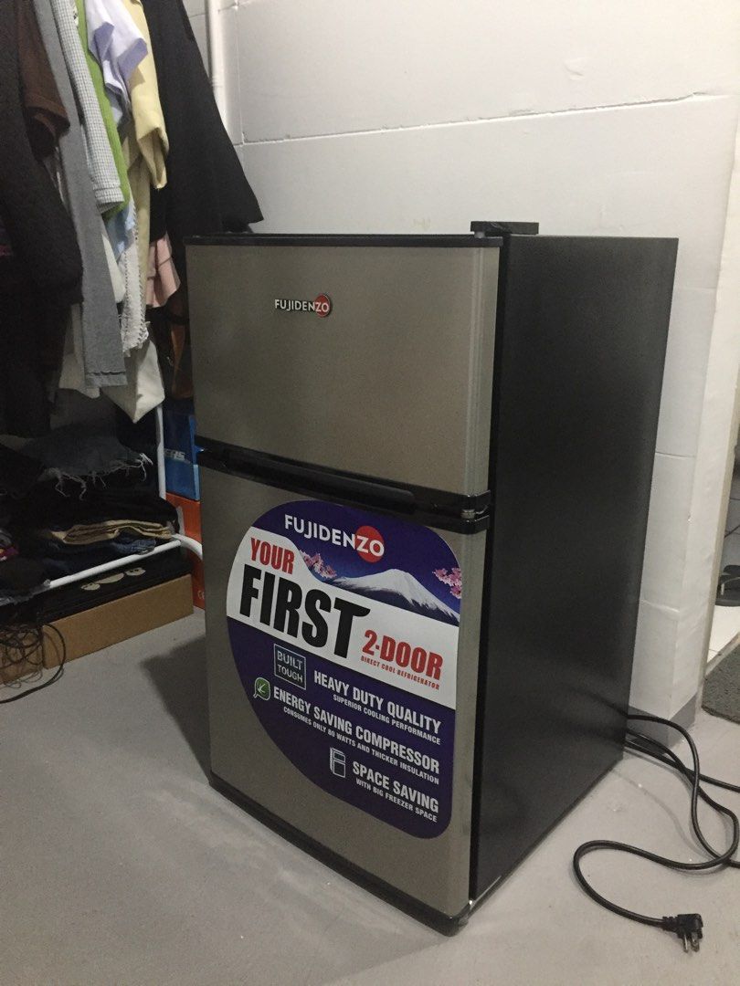 Fujidenzo RDD-35 T 3.5 cu.ft. Two Door Refrigerator (Energy Saving ...