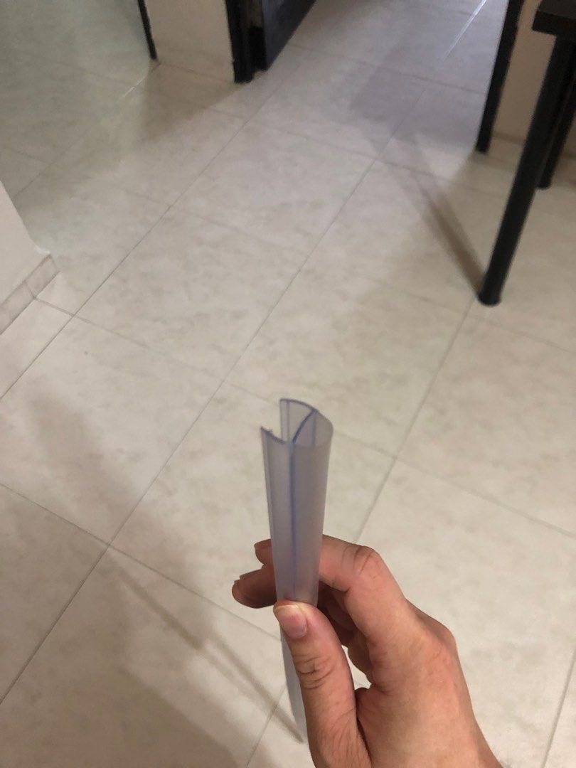 Brand new 1.1m Shower glass / glass door / glass panel Glass edge 2X ...