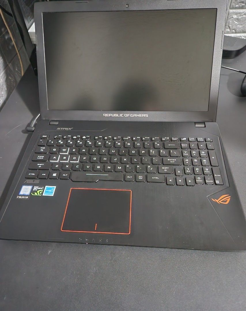 GTX 1050 i7 16GB ASUS ROG Strix RGB Gaming Laptop PC UHD630 + GTX1050 ...