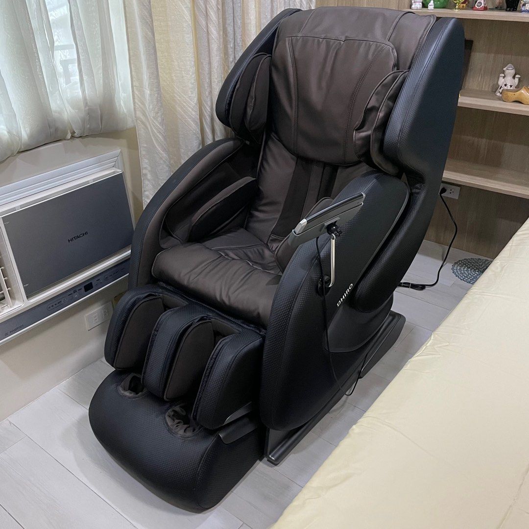 Hiro Massage Chair, Health & Nutrition, Massage Devices on Carousell