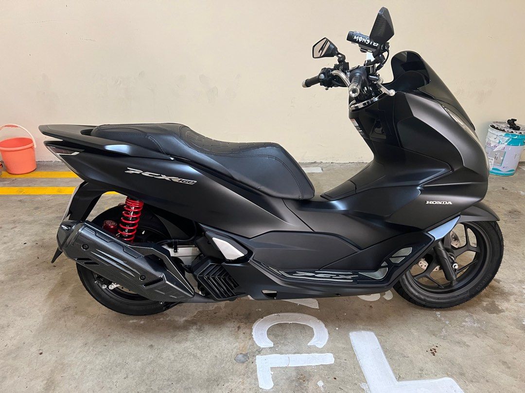 Honda PCX 160, Motorcycles, Motorcycles for Sale, Class 2B on Carousell