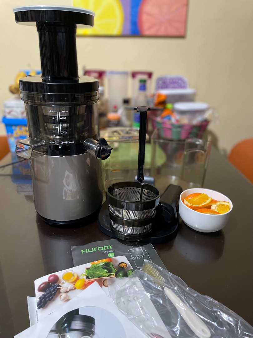 Hurom HH Series L Type Slow Juicer, TV & Home Appliances, Kitchen ...