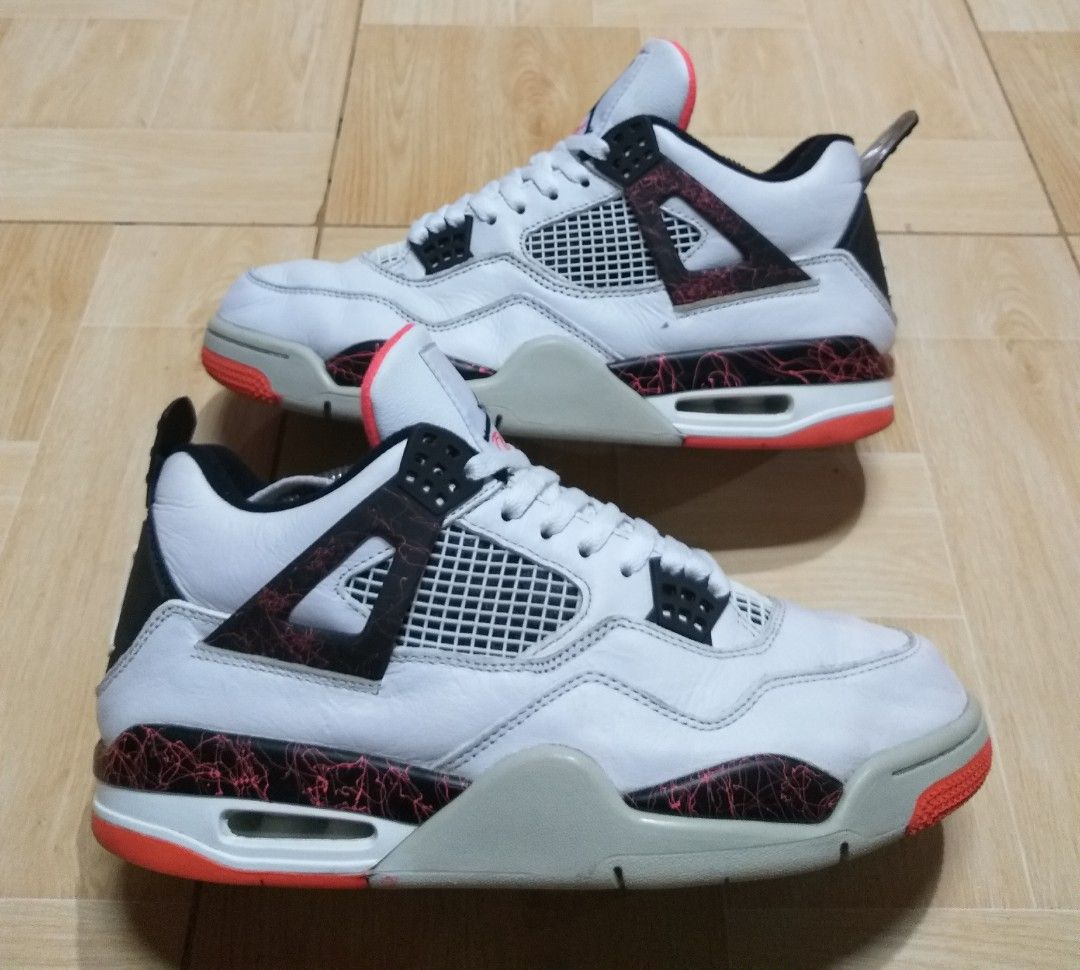 JORDAN 4 FLIGHT NOSTALGIA, Men's Fashion, Footwear, Sneakers on Carousell