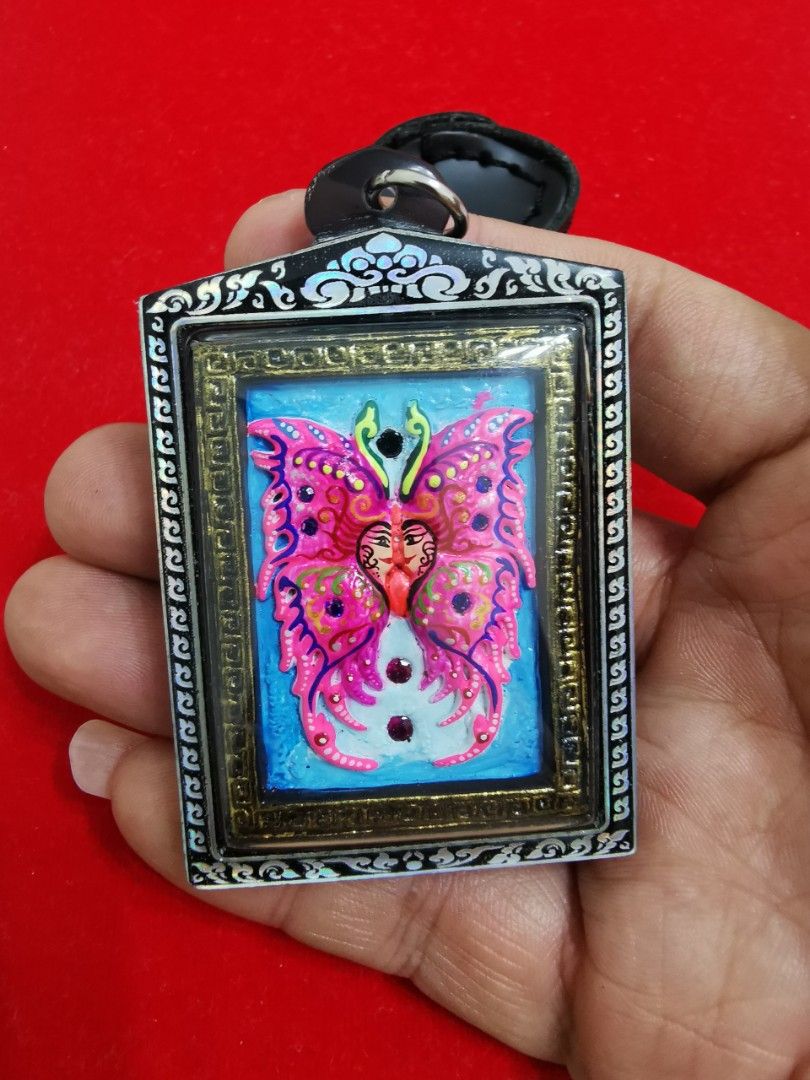 Kruba Krissana Butterfly, Hobbies & Toys, Memorabilia & Collectibles ...