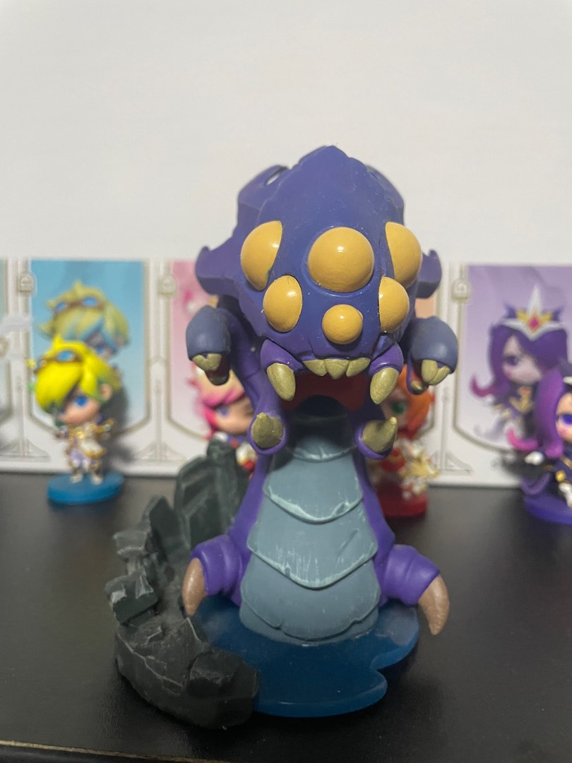 League of legend: Baron Nashor figurine, Hobbies & Toys, Toys & Games ...