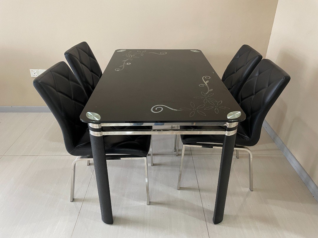 like New Dining Table (no chairs), Furniture & Home Living, Furniture, Tables & Sets on Carousell