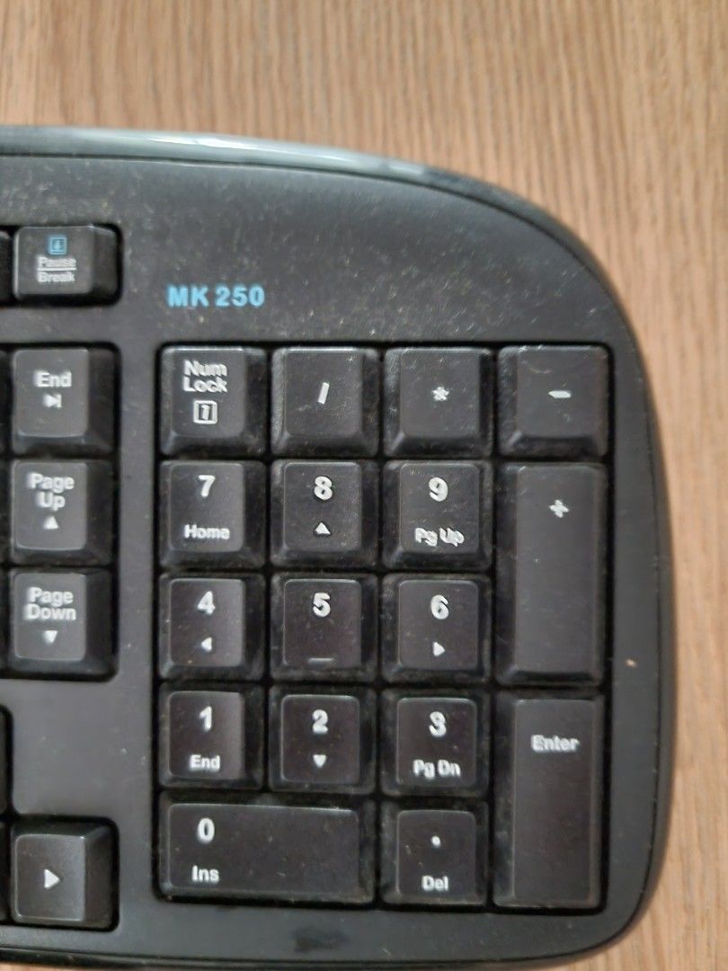 Logitech Wireless Keyboard And Mouse Mk250 Computers And Tech Parts And Accessories Computer