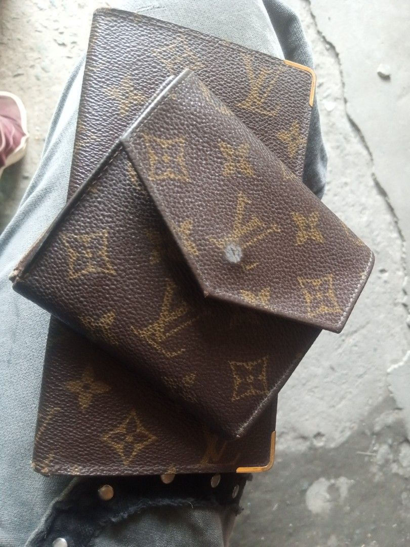 Louis Vuitton bundle of 2 on Carousell