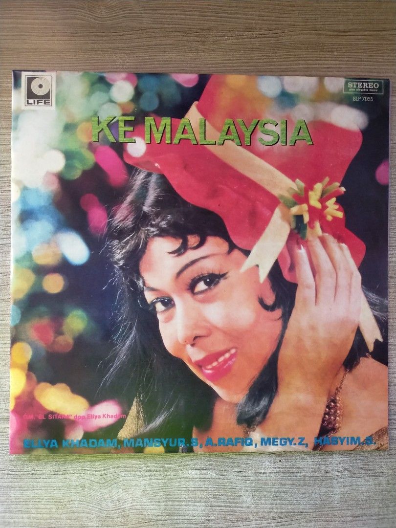 LP. Ellya Khadam (Ke Malaysia)., Hobbies & Toys, Music & Media, CDs ...