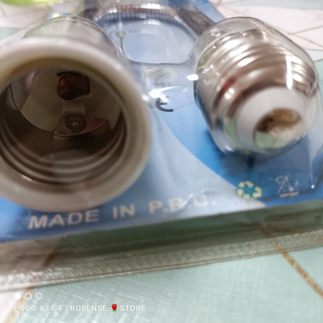 medium base flexible lamp holder/socket extender, extends lamp 6 1/4 ...