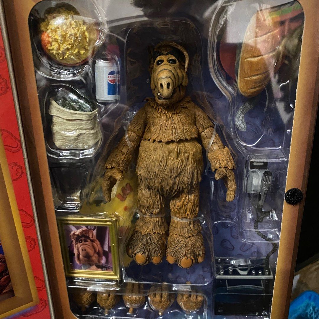 NECA ALF deluxe boxset, Hobbies & Toys, Toys & Games on Carousell