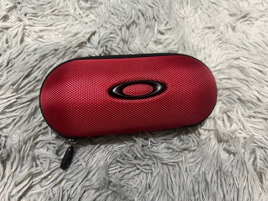 Oakley Soft Vault on Carousell
