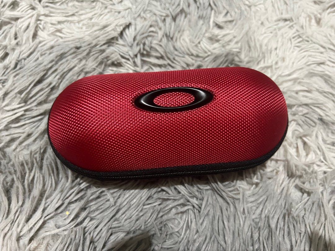 Oakley Soft Vault on Carousell