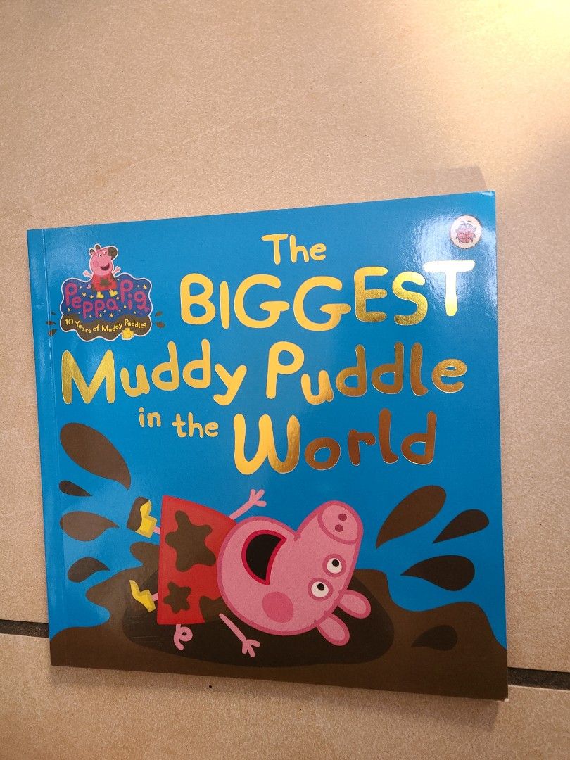 Peppa Pig Story Book The Biggest Muddy Puddle in the World, 興趣及遊戲, 書本 ...
