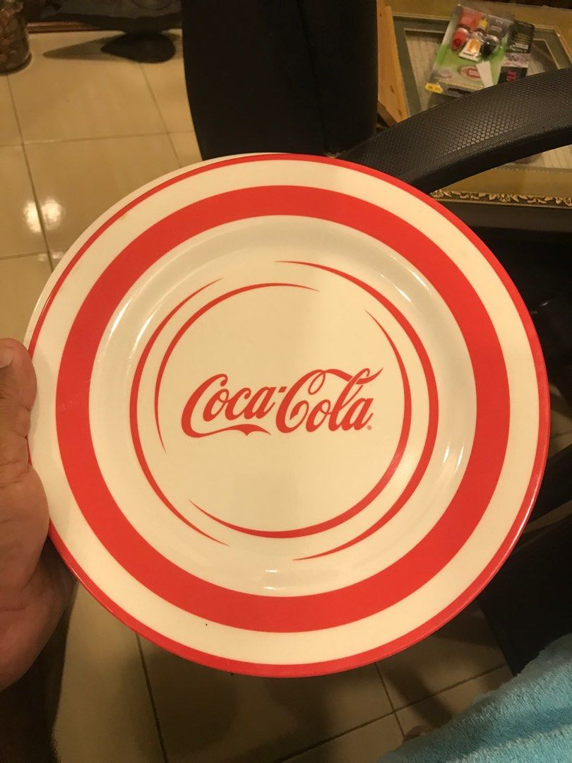 Pinggan Plastik Coca-Cola, Hobbies & Toys, Collectibles & Memorabilia ...