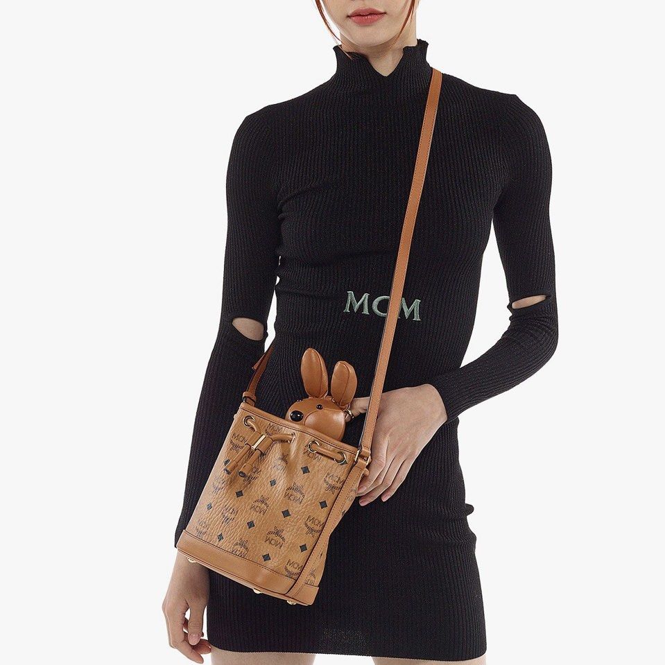 PREORDER: MCM Park Rabbit Drawstring Bag in Visetos, Women's Fashion ...