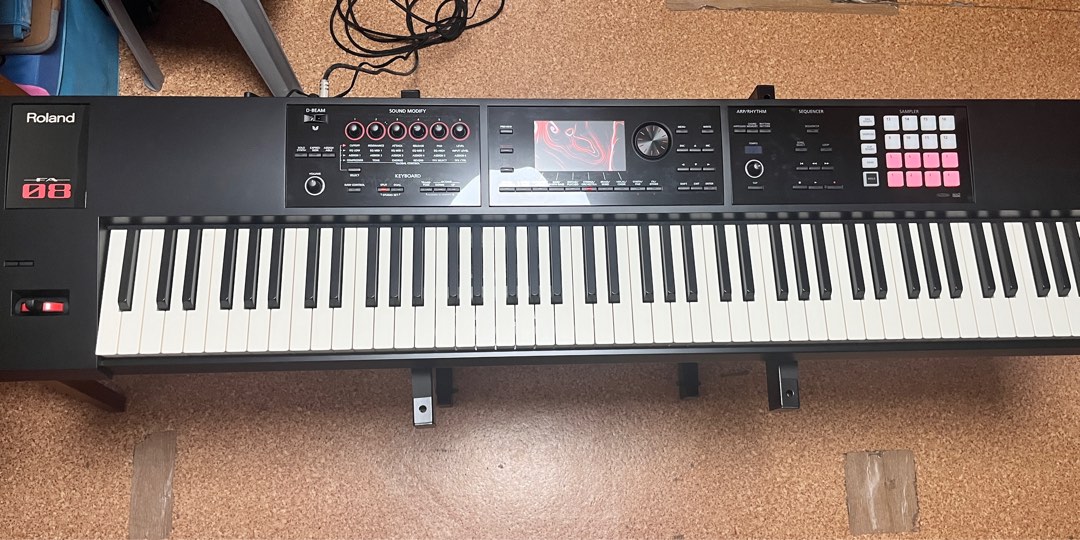 Roland FA 08 Music Station 88keys, 興趣及遊戲, 音樂、樂器 & 配件, 樂器 - Carousell