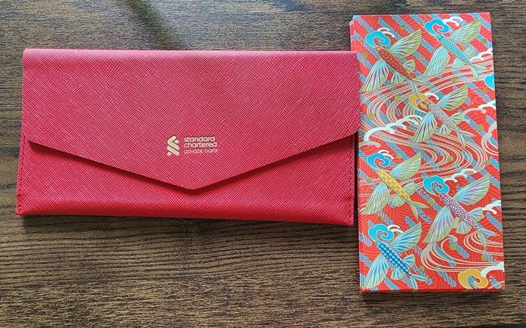 SCB pte bank red packet + pouch 2023, Hobbies & Toys, Stationery ...