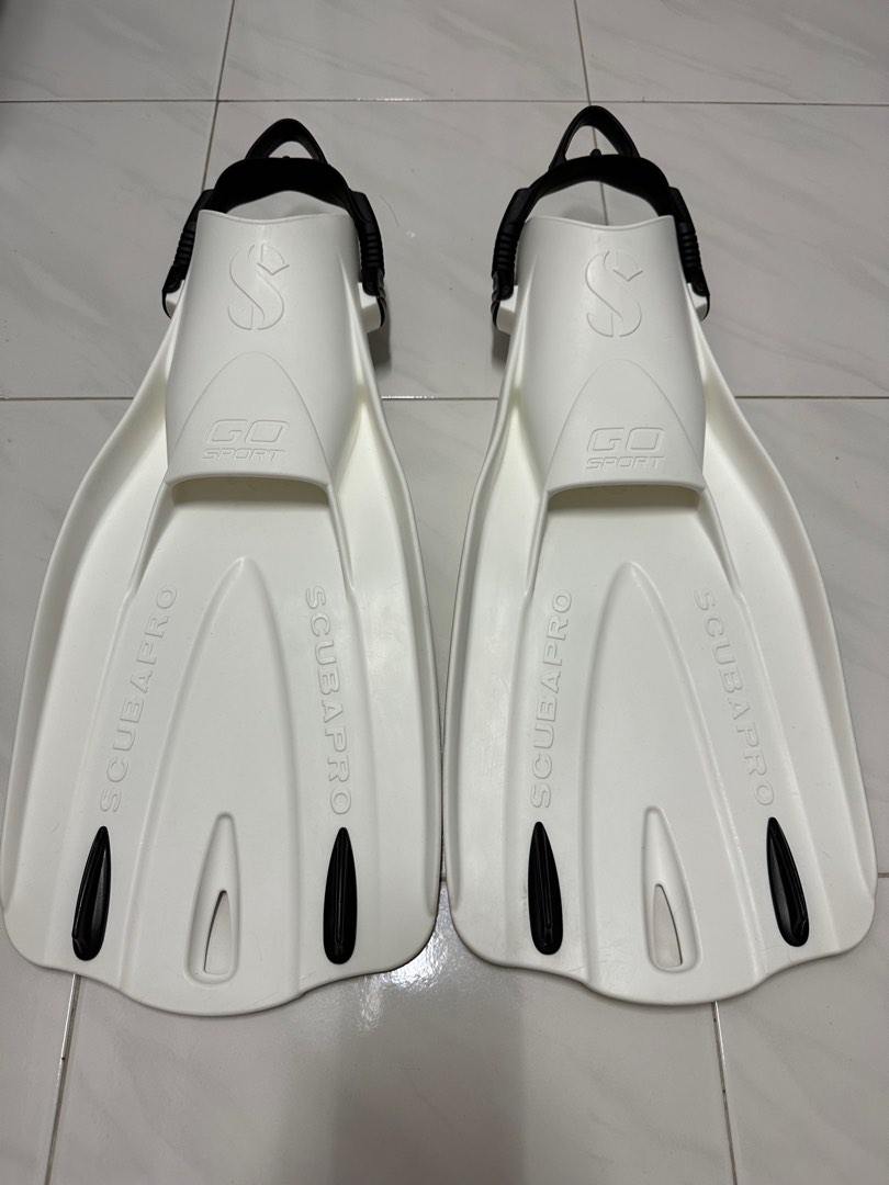 Scbapro Go sports fins, Sports Equipment, Other Sports Equipment and ...