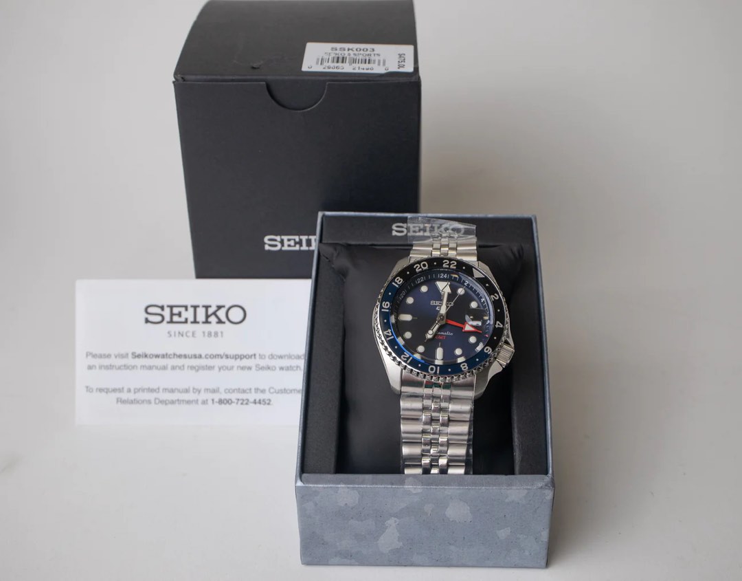 Seiko 5 GMT, Luxury, Watches on Carousell