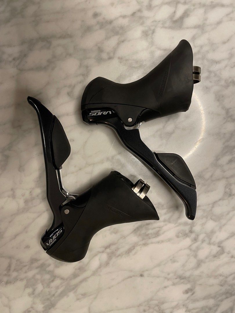 Shimano Sora R3000 shifters, Sports Equipment, Bicycles & Parts, Parts ...