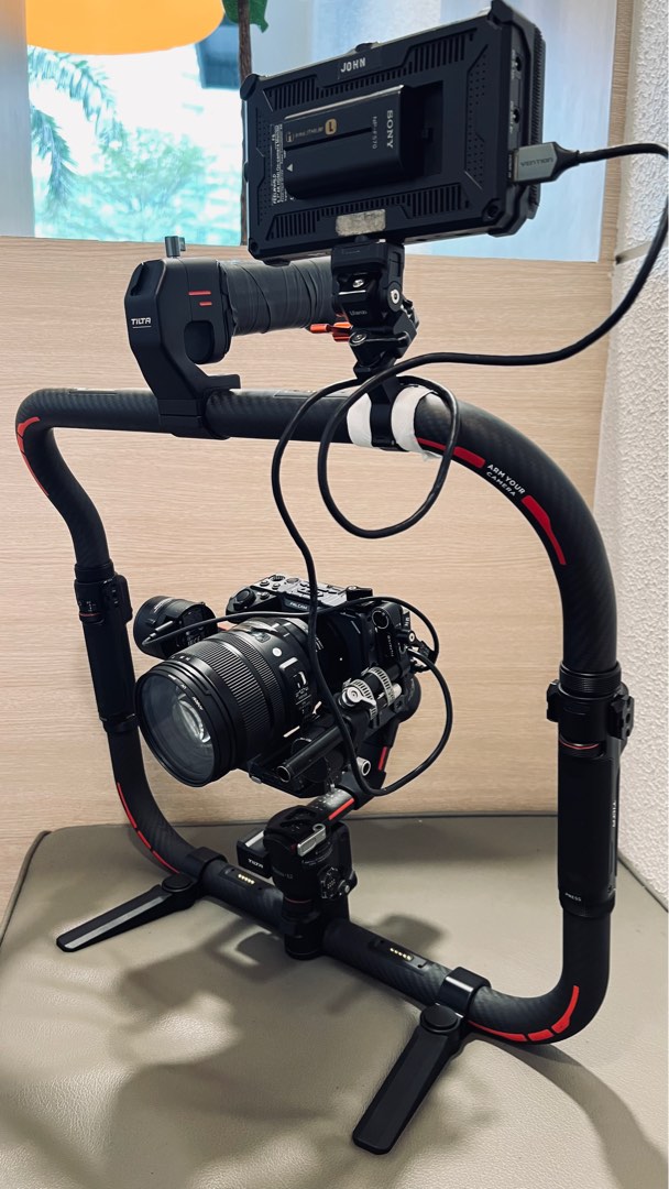 sony fx30 body with cage cinemaline extra 2batts and charger ...