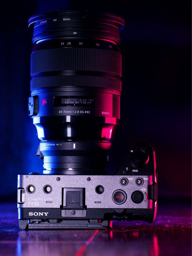 sony fx30 body with cage cinemaline extra 2batts and charger ...