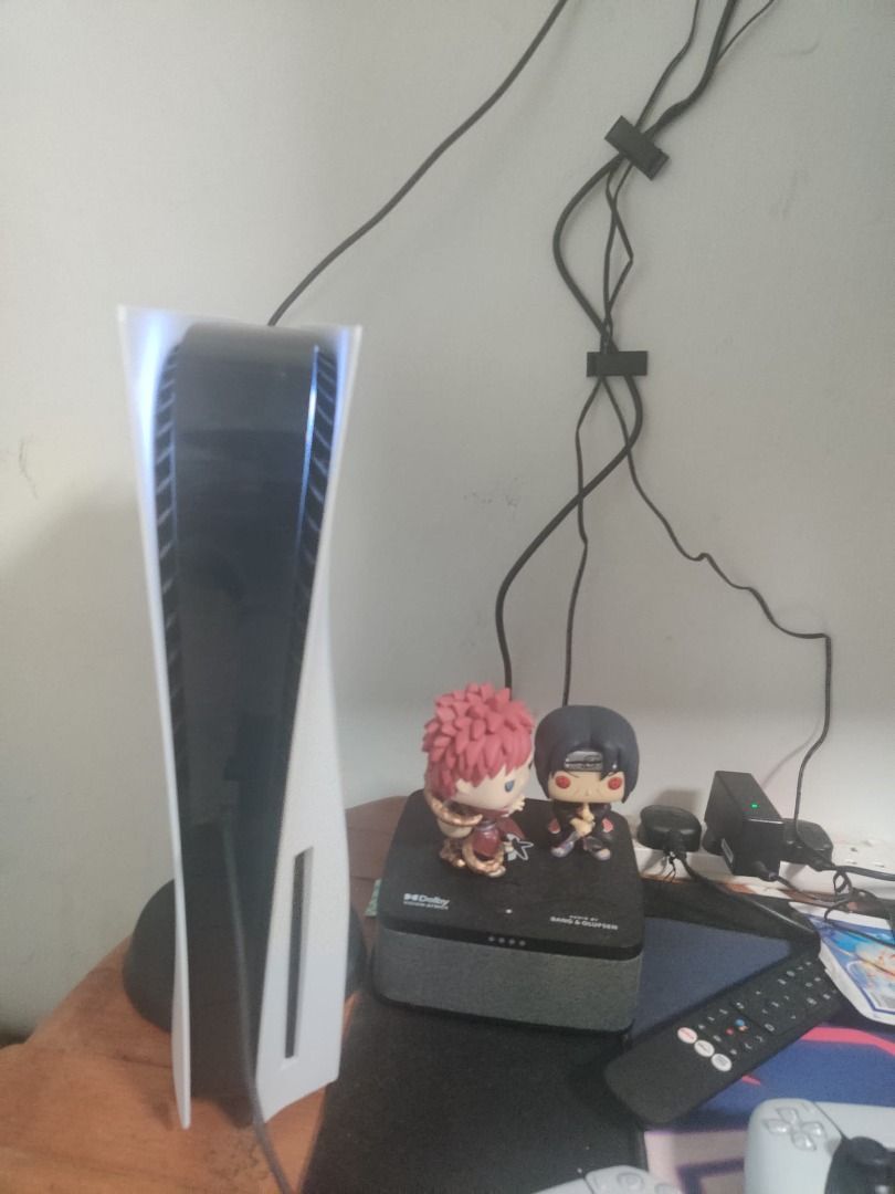 Sony PlayStation 5 disc edition With 2 Controllers 2TB, Video Gaming ...