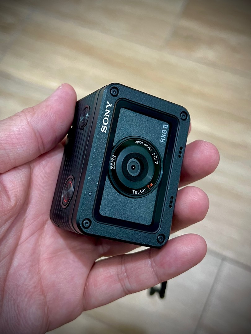 Sony RX0ii, Photography, Cameras on Carousell