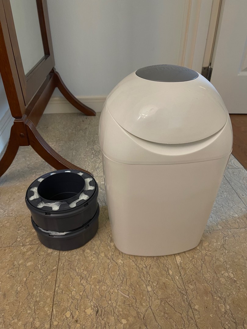 Tommee tippee - diaper bin, Babies & Kids, Bathing & Changing, Other Baby Bathing & Changing ...