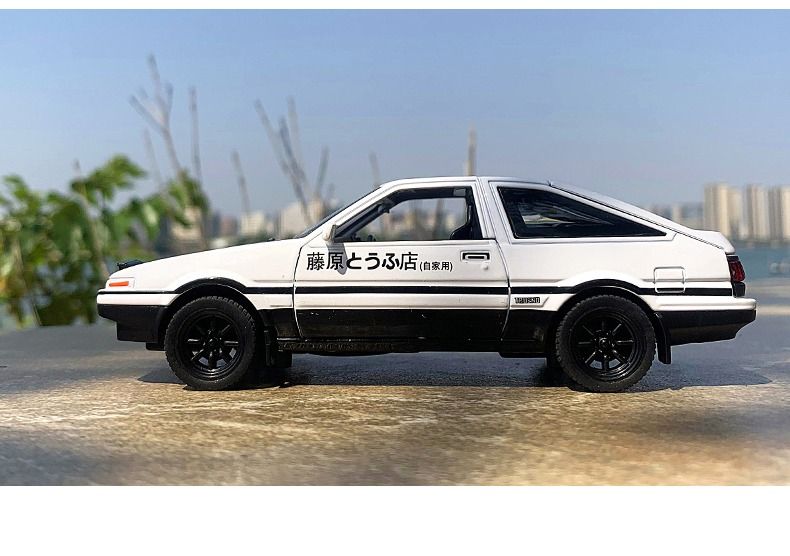Toyota AE86 Initial D Diecast 1:32 Car White Bonet Collection Birthday ...