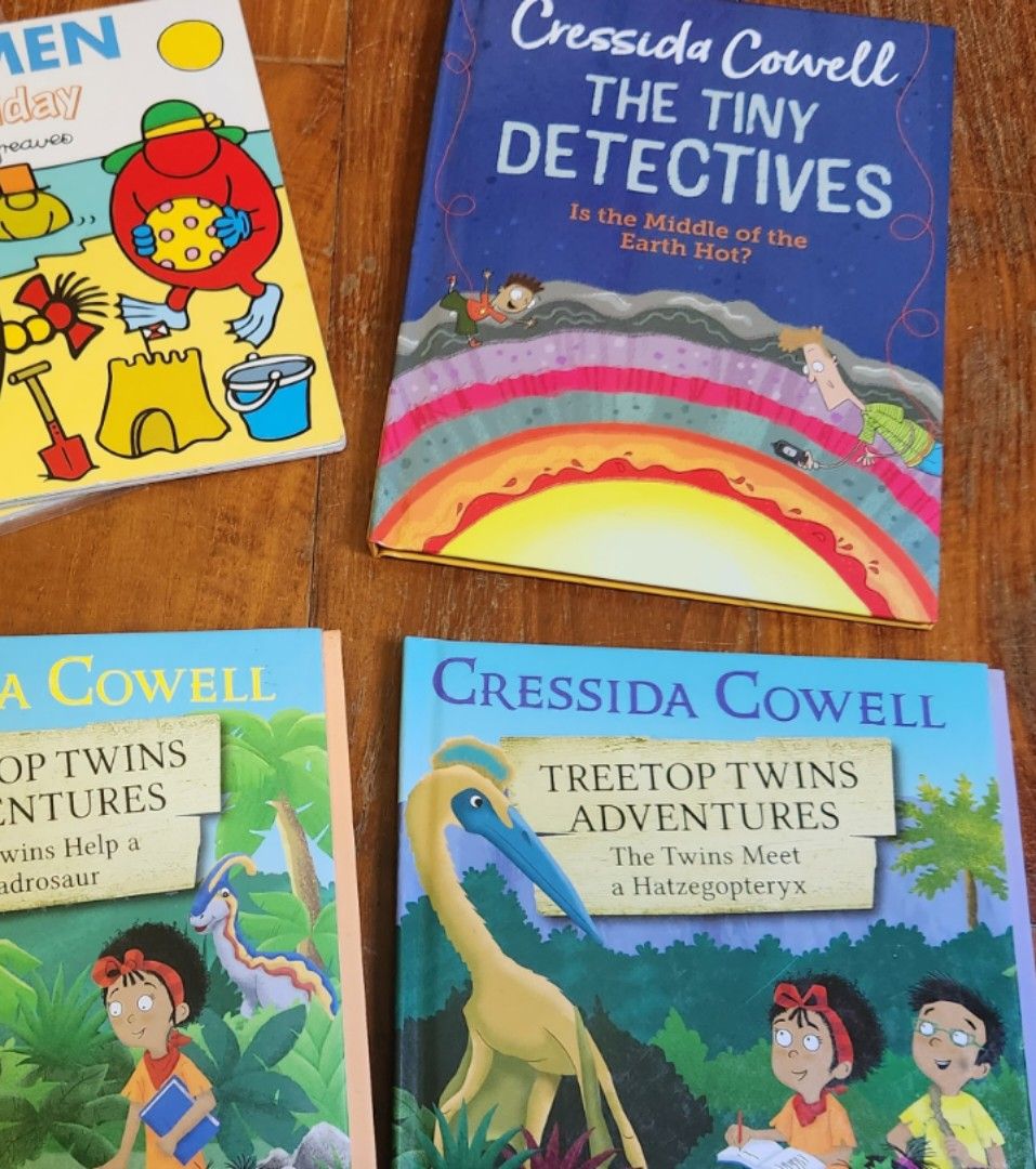 Treetop Twins Adventures The Twins Help a Hadrosaur Hatzegopteryz Tiny ...