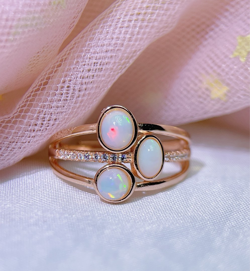 Trio bezel opals rings, Women's Fashion, Jewelry & Organisers, Rings on Carousell