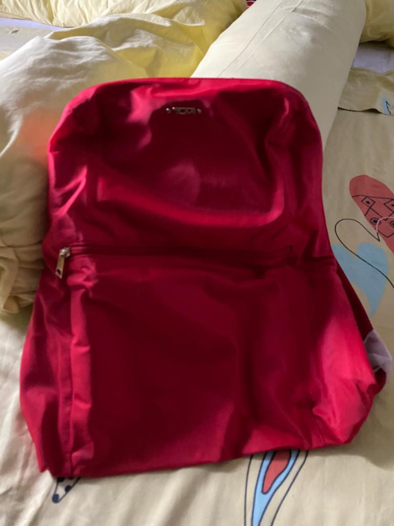 Tumi original, Fesyen Wanita, Tas & Dompet di Carousell