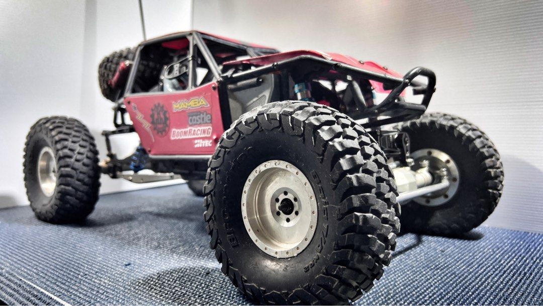 Upgraded Axial Bomber RR10!, Hobbies & Toys, Toys & Games on Carousell
