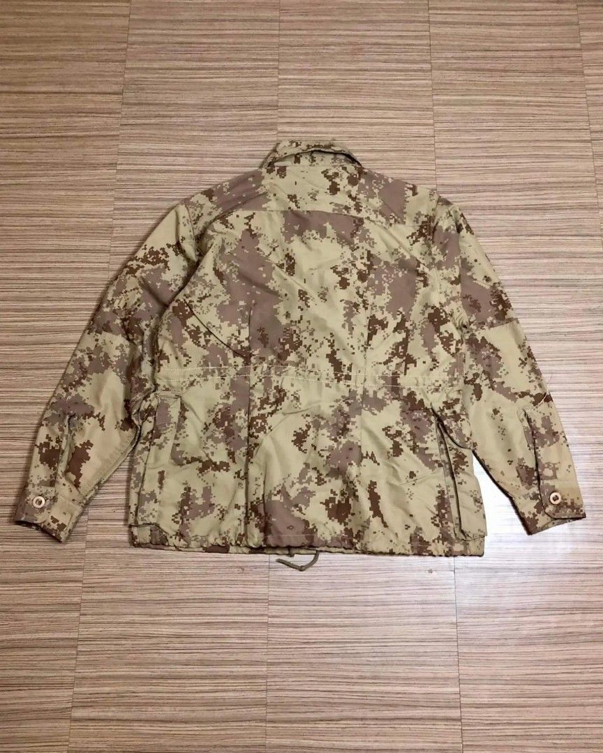 USMC Marpat Desert Sand Camo Uniform Jacket on Carousell