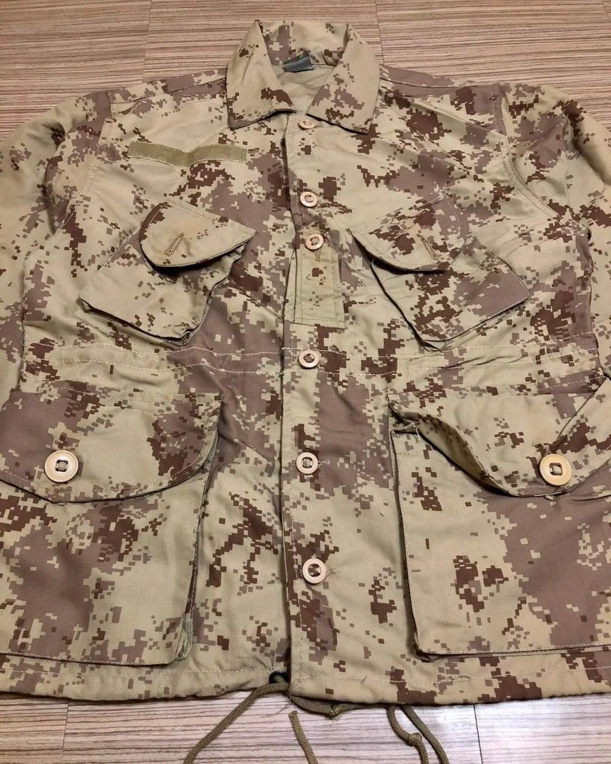 USMC Marpat Desert Sand Camo Uniform Jacket on Carousell