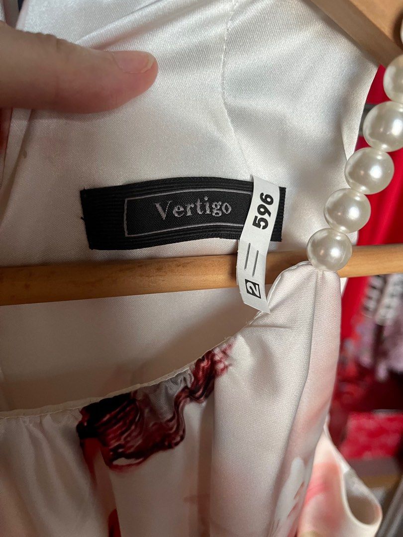 Vertigo Printed Dress, Women's Fashion, Dresses & Sets, Dresses on ...