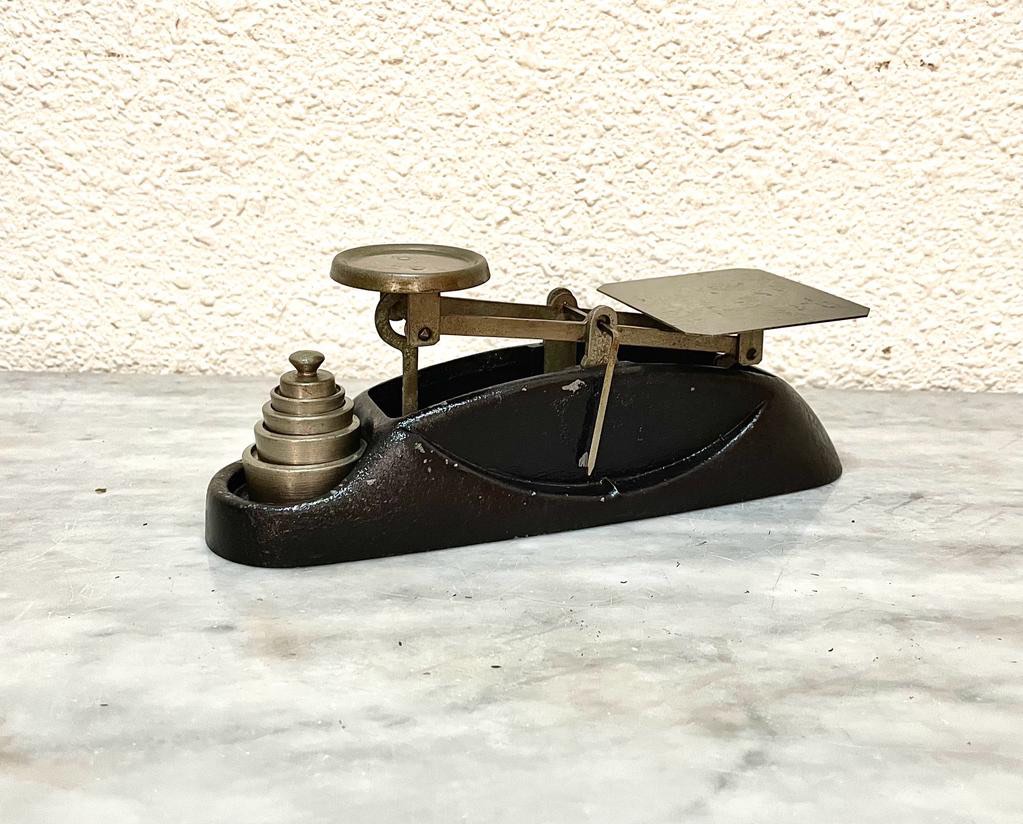 Vintage Letter Balance Scale, Hobbies & Toys, Memorabilia ...