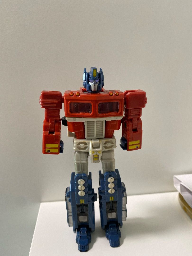 Transformers Classics Deluxe Optimus Prime Vintage, Hobbies & Toys ...