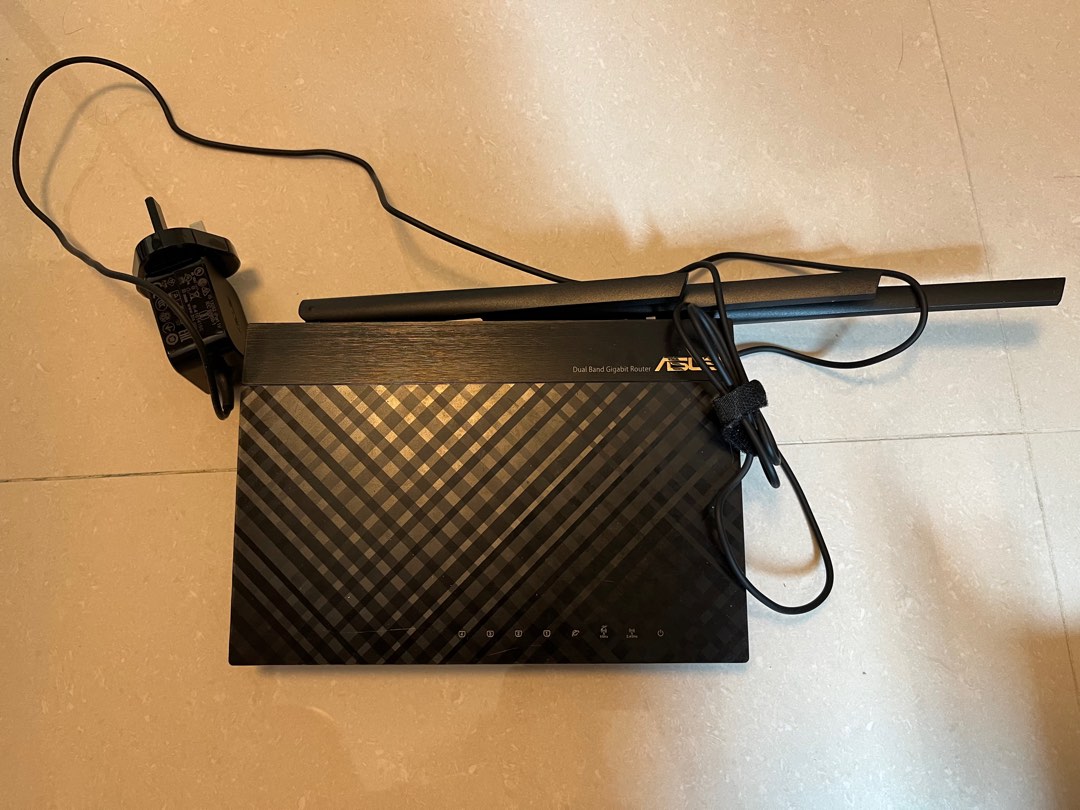 ASUS AC1750 Dual Band Gigabit WiFi Router RT-AC66U B1, 電腦＆科技, 電腦周邊及配件 ...