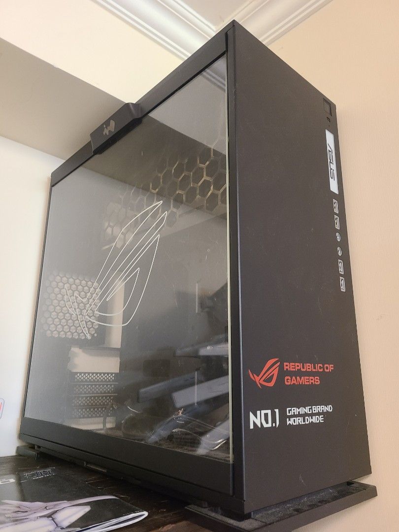 asus inwin 303 rgb case, 電腦＆科技, 桌上電腦 - Carousell