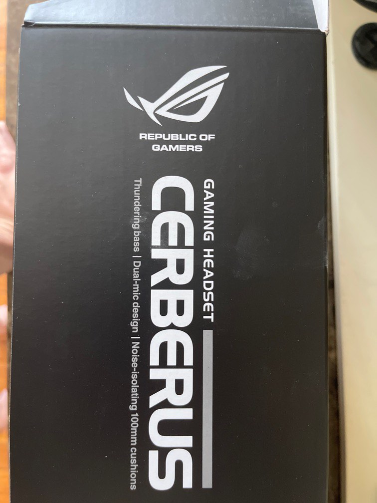 ASUS ROG CERBERUS headphones, Audio, Headphones & Headsets on Carousell