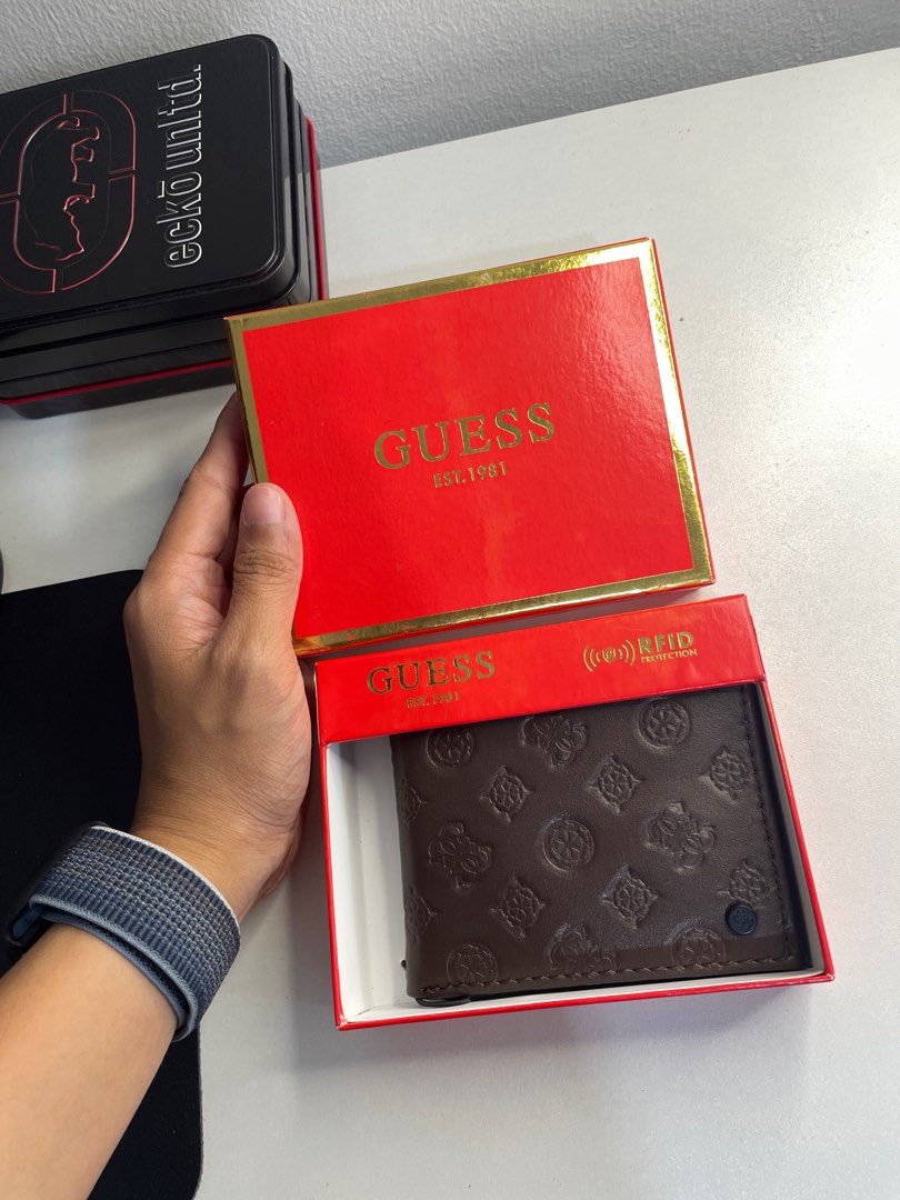 Authentic Guess Mens Bifold Wallet on Carousell