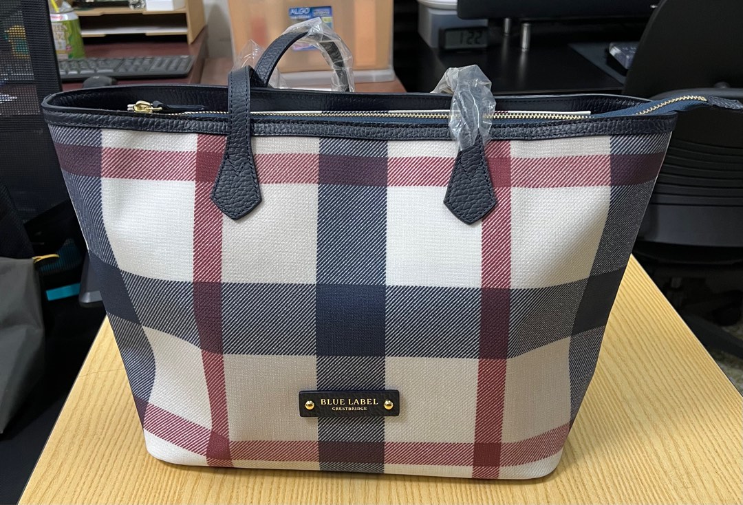 Japan Blue Label Crestbridge Checked Tote, Women's Fashion, Bags ...