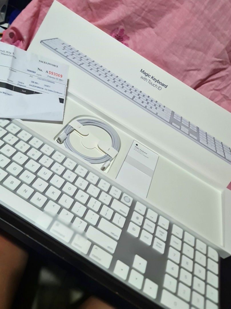 Brand New Apple Magic Keyboard Touch ID Num Keypad, Computers & Tech ...