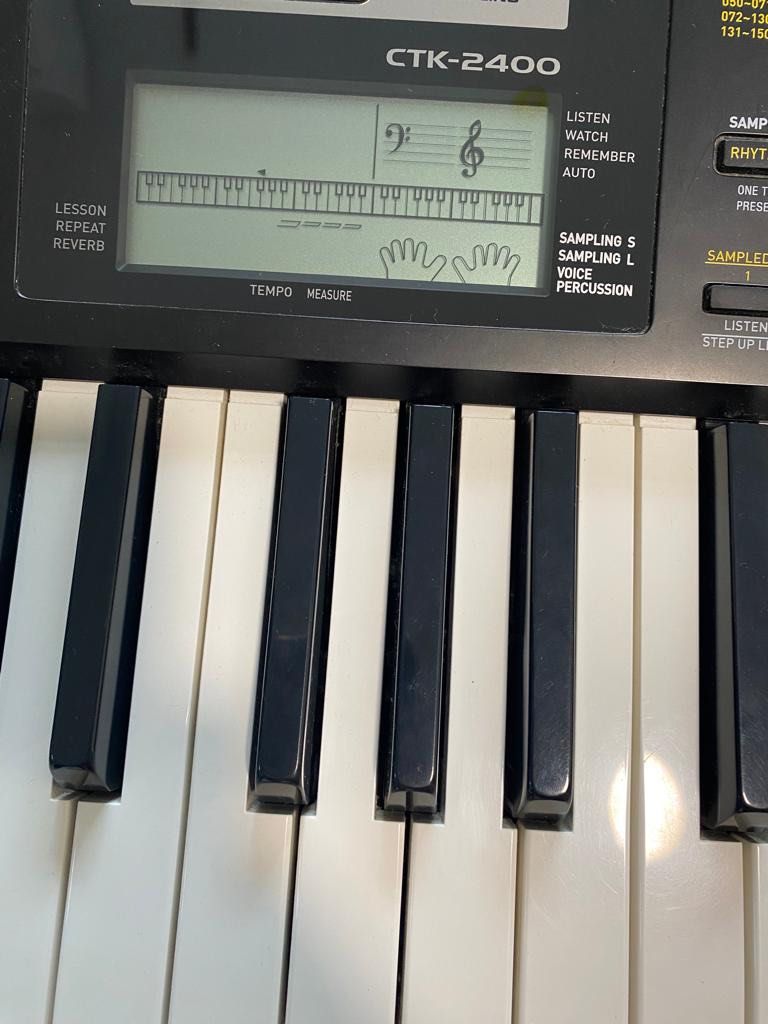 Casio CTK-2400 piano keyboard, Hobbies & Toys, Music & Media, Musical Instruments on Carousell